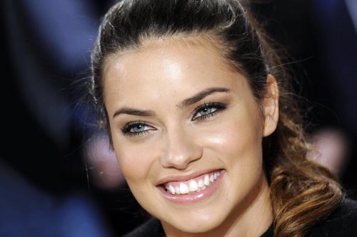 Top 10 Hottest Victorias Secret Models Of All Time