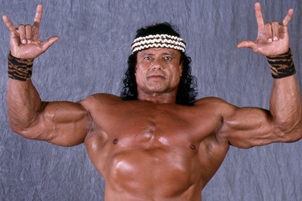 10 Professional Wrestlers Who Went From Riches to Rags