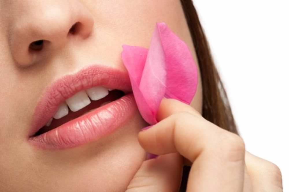 How Get Pink Lips Naturally - TOP 10 Home Remedies for Soft Pink Lips